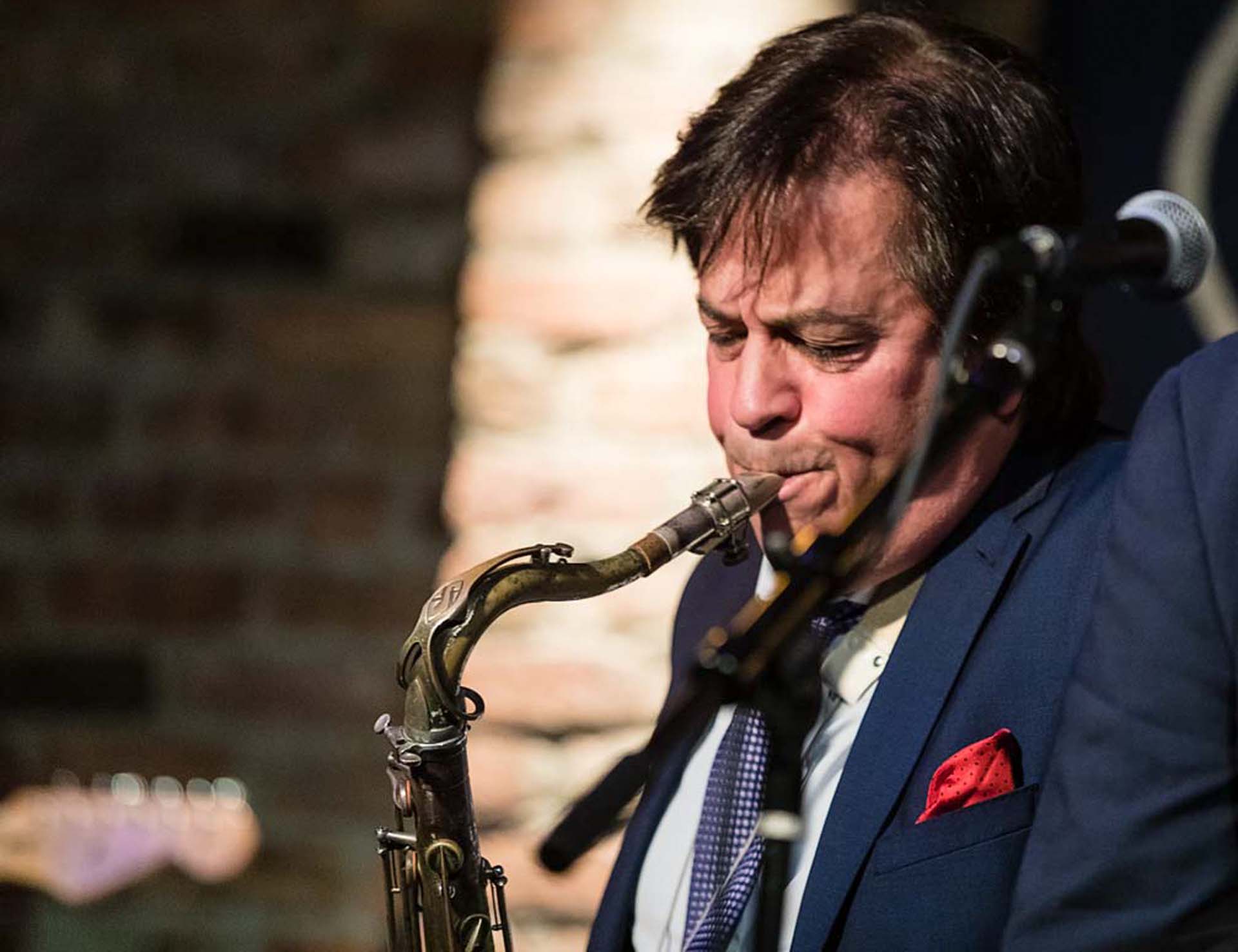 Musician-solo-performance – Headshots NYC