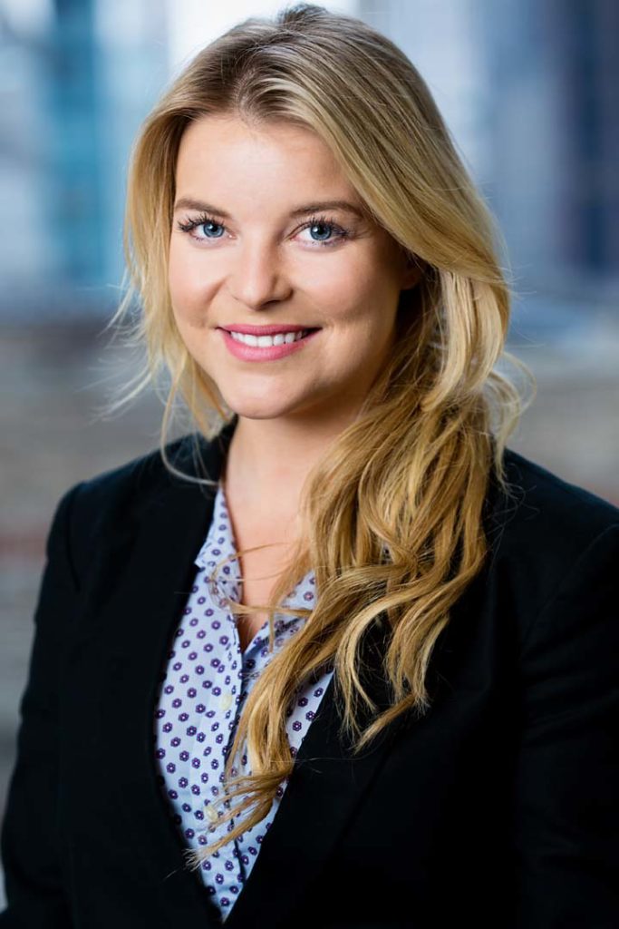 Professional-headshot-window-background – Headshots NYC